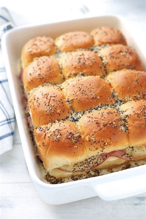 Holiday Gathering Hawaiian Ham And Cheese Sliders 3 Scoops Of Sugar