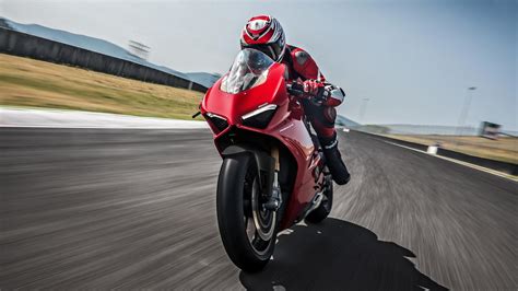 Ducati Panigale V4 R Wallpapers Wallpaper Cave