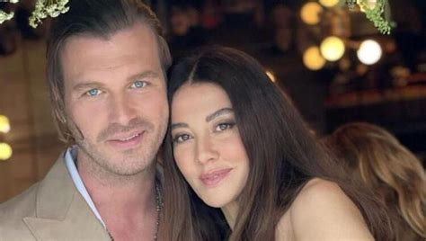 Kıvanç Tatlıtuğ dan eşi Başak Dizer e romantik yorum Son Dakika