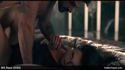 Natasza Urbanska Nackt Oben Ohne Bilder Playboy Fotos The Best Porn
