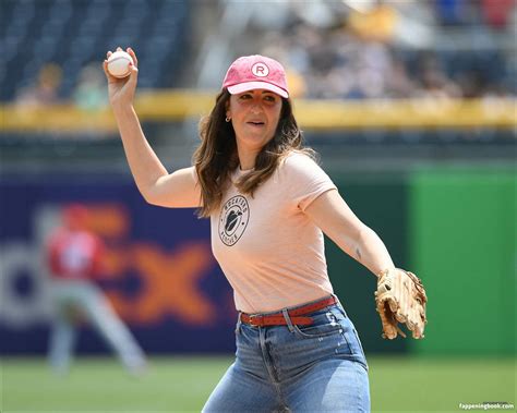 D Arcy Carden Thedarcyeffect Nude OnlyFans Leaks The Fappening