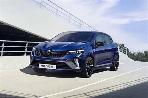 2024 Renault Clio Esprit Alpine Stunning HD Photos Videos Specs