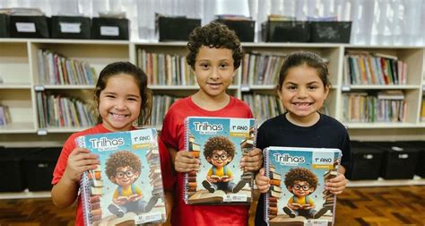 Escolas da rede municipal de Sapiranga recebem materiais didáticos do
