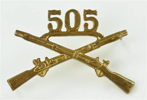 WorldWarCollectibles US WW2 505th PIR Officer Collar Rifles Insignia