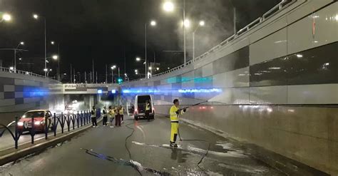 B365 VIDEO Pasajul rutier Sudului din Sectorul 4 a fost spălat și