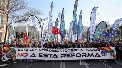 Los policías contra la derogación de la ley mordaza Solo beneficia
