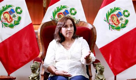 Dina Boluarte envía al Congreso PL de adelanto