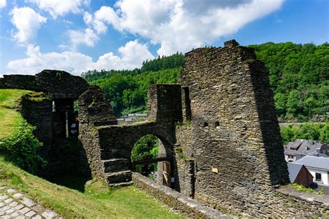 La Roche En Ardenne Twierdza Ruina Darmowe zdjęcie na Pixabay Pixabay