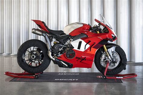 2023 Ducati Panigale V4 R First Look 13 Fast Facts 47 Photos