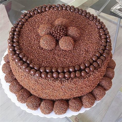 Bolo De Cacau Recheios Doce De Leite Ninho E Brigadeiro Belga