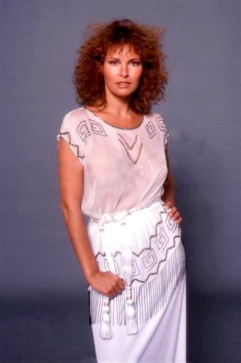 Raquel Welch Rare Pic Tumbex
