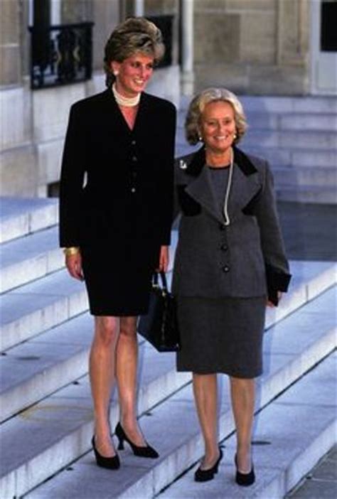 La princesse Diana et Paris Noblesse Royautés