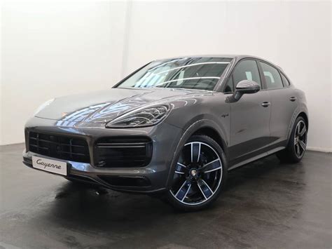 Achetez un Porsche Cayenne Turbo S E Hybrid Coupé neufs ou dans votre