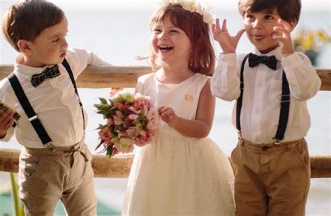 Qual a função das Daminhas e Pajens no casamento Carrinhos Cortejos