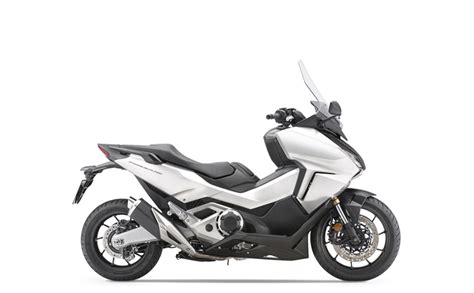 Honda Forza 750 Prueba Precio y Ficha Técnica MundoMotero