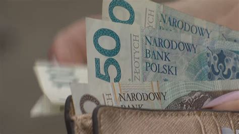 W czerwcu inflacja bazowa w dół Nowe dane NBP Polsat News