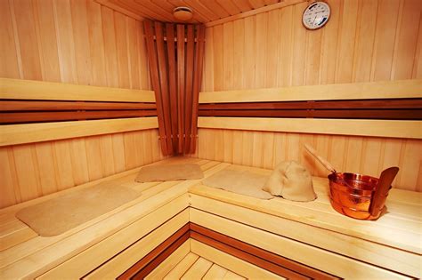 Sauna do domku letniskowego jak wybrać saunę