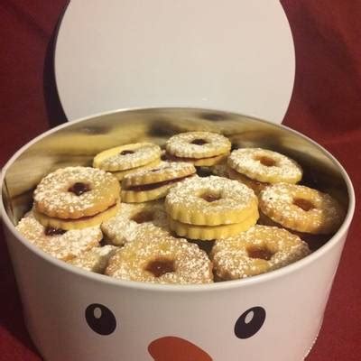 Linzer karika Girán Julcsi receptje Cookpad receptek