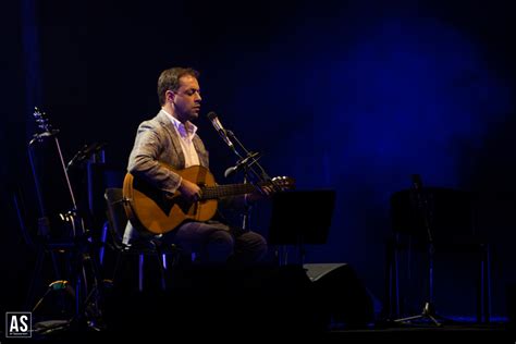 Arte SonoraDe regresso a Lisboa António Zambujo Em Concerto