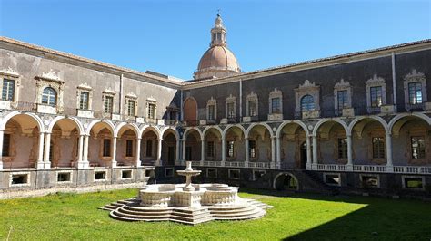 Il Monastero dei Benedettini di San Nicolò lArena