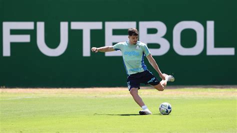 Palmeiras x Cuiabá saiba onde assistir ao jogo do Brasileirão