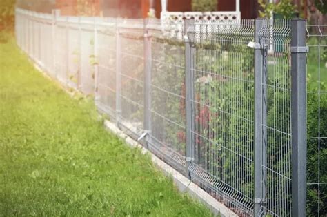 Ogrodzenia panelowe z podmurówką Pająk Ogrodzenia