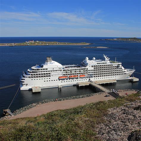 Le nouveau quai de croisière The New Cruise Wharf Direction des