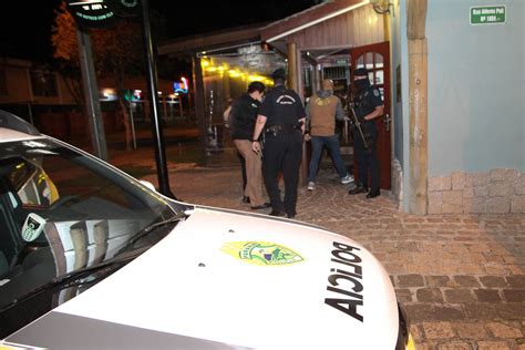operação AIFU em Curitiba 16 estabelecimentos são fechados por