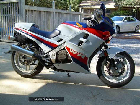 Honda Vfr F