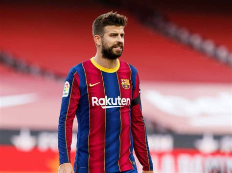Lionel Messi S Ex Teammate Gerard Pique Announces Shocking Return To