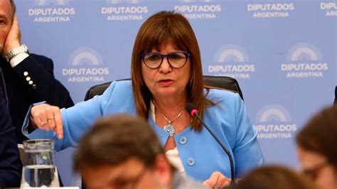 Patricia Bullrich habló de sindicalistas mafiosos y criticó a Kicillof