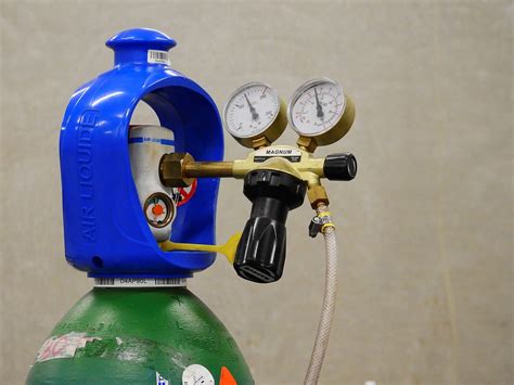 Cómo elegir el regulador de gas envasado adecuado Fontaneria Lucero