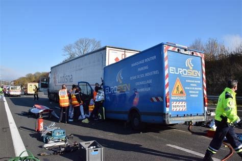 Deux blessés graves dans un terrible accident sur l A1