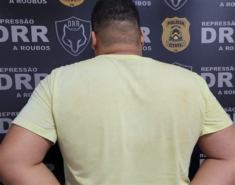 Jovem é preso após espancar e causar dano permanente na visão da vítima