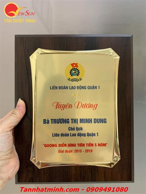 TOP Mẫu Bảng Vinh Danh Rẻ Ưa Chuộng Nhất Tại Tân Nhật Minh