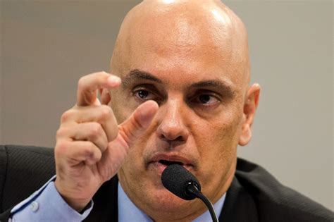 Jornal A Bigorna Alexandre de Moraes vota por prisão após condenação