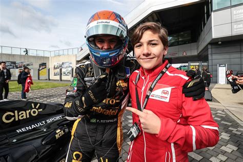 Irmãos Pietro e Enzo Fittipaldi sonham juntos em seguir os passos do