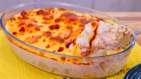 BATATA GRATINADA CREMOSA MOLHO DE QUEIJO E BACON FÁCIL E DELICIOSA