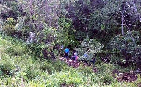 Nayarit Ca Da De Autob S En Barranco Deja Muertos