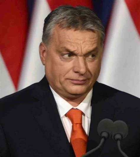 Nouveau Venu Sur Twitter Le Premier Ministre Hongrois Viktor Orban S