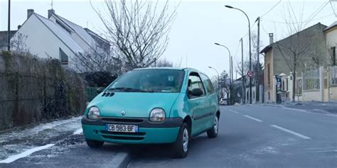 Imcdb Org Renault Twingo S Rie X In Christmas Flow
