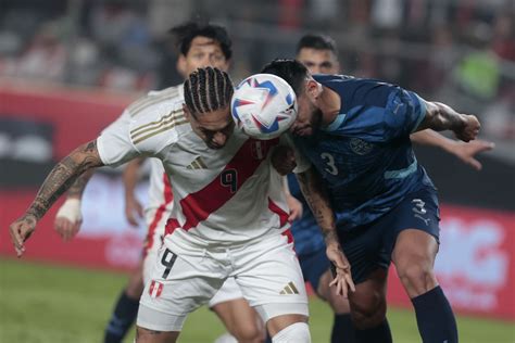 Rumbo a la Copa América Perú y Paraguay empatan sin goles en el