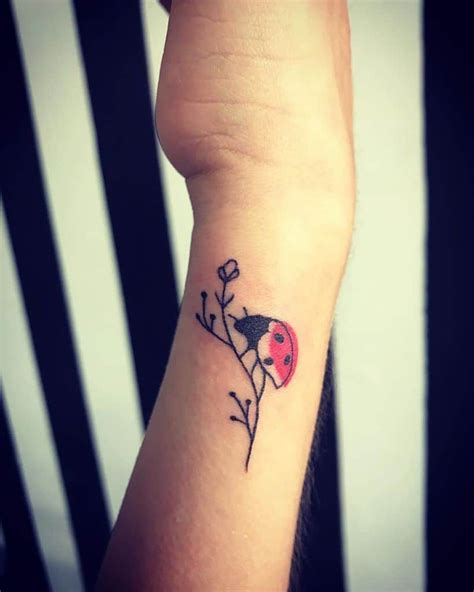 Small Catarina Ladybug Tattoo Alex Koi Tattoo Finger Tattoos Cute