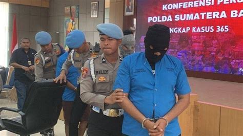 Penampakan 2 Polisi Warga Sipil Perampok Mobil Pengangkut Uang ATM