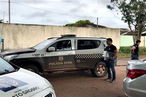 PEDRA 90 Polícia prende pai e madrasta que torturavam criança de