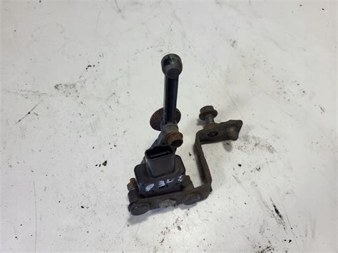 CZUJNIK POZIOMOWANIA ŚWIATEŁ LED PEUGEOT 308 T9 PRZÓD 9675743780