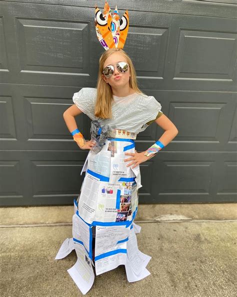 Crafty Texas Girls Recycled Fashion Earth Day Hats Dresses