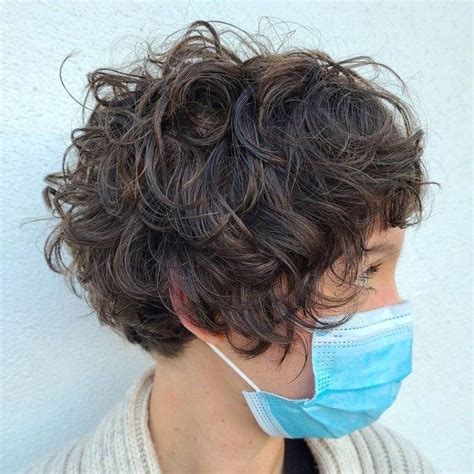 Gorgeous Short Curly Hairstyles Youll Adore Hair Adviser Short