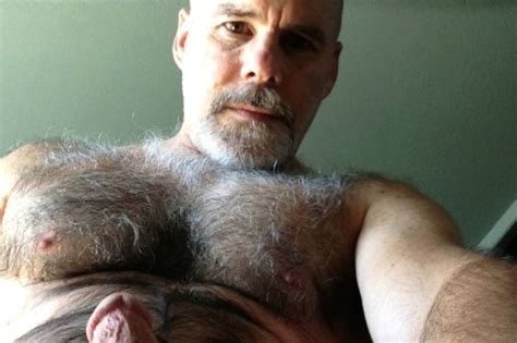 Top Selfies Of The Week Hunky Naked Guys Blog GayDemon