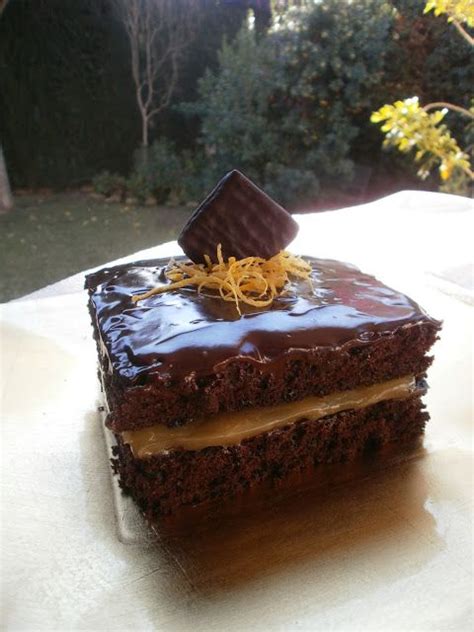 Delicias Baruz TARTA DE BIZCOCHO LOCO DE CHOCOLATE Y LEMON CURD